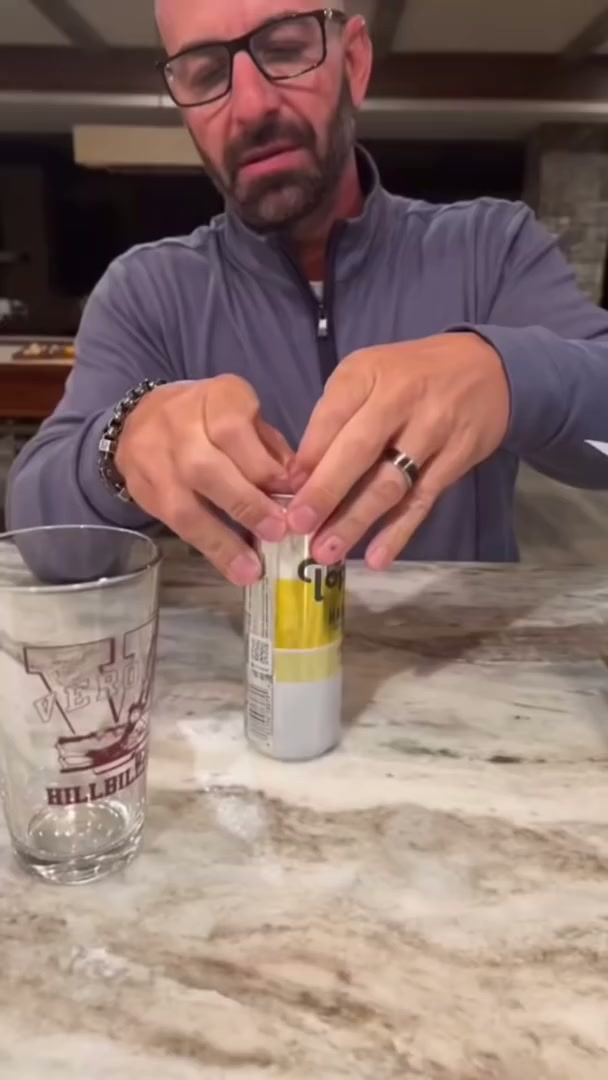 Topo Chico seltzer review!🥤