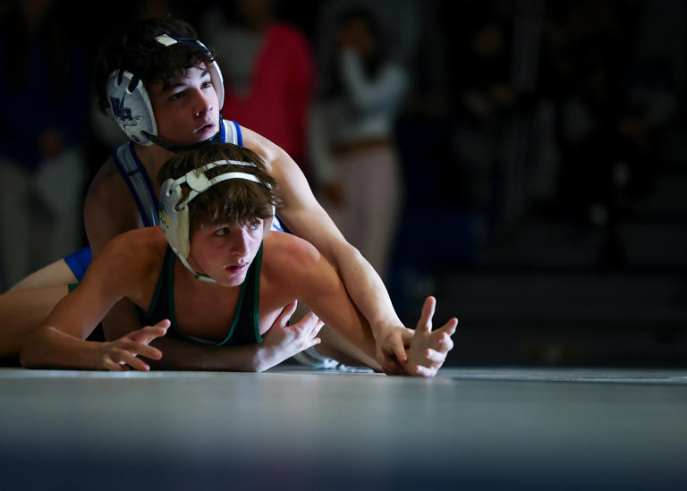 Wrestling photos: Warren Hills vs. North Hunterdon, Jan. 23, 2026