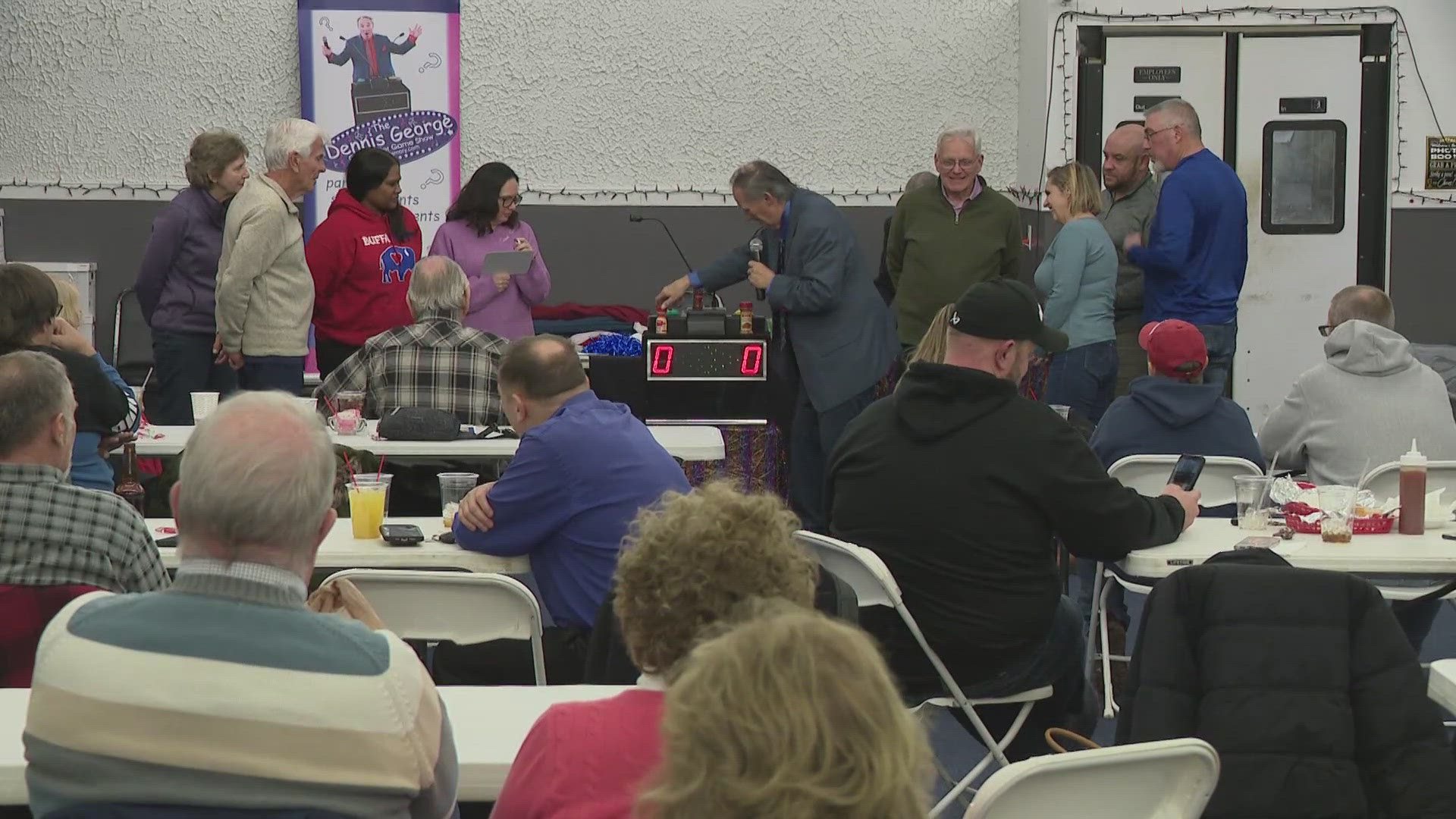 Trivia event helps raise money for local food pantry