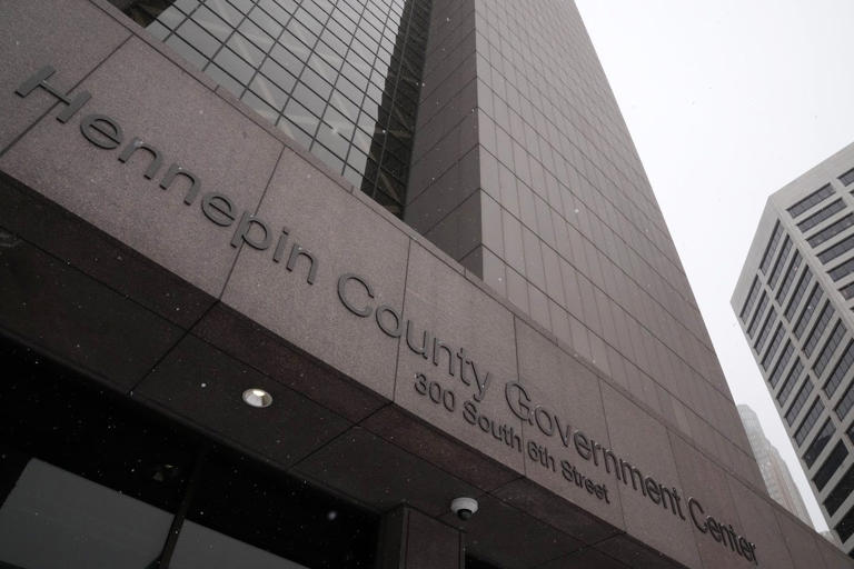 Mound man accused of multimillion-dollar scam in lawsuit