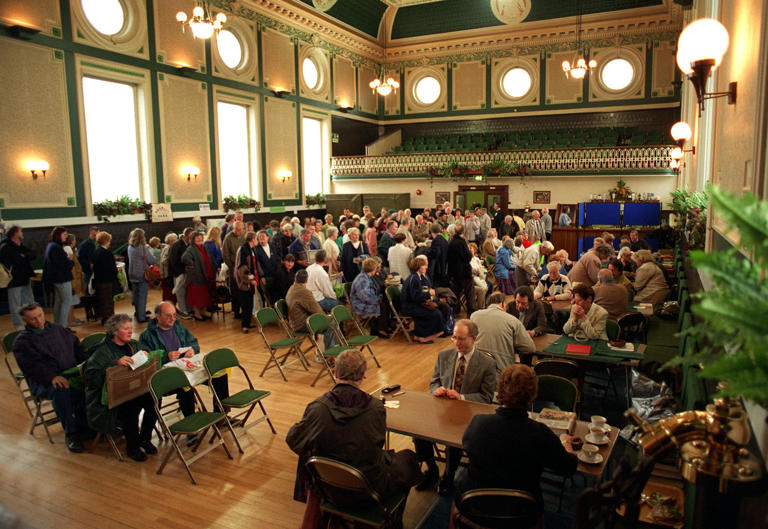 Terrific photos take you back to Todmorden in the 1980s and 1990s