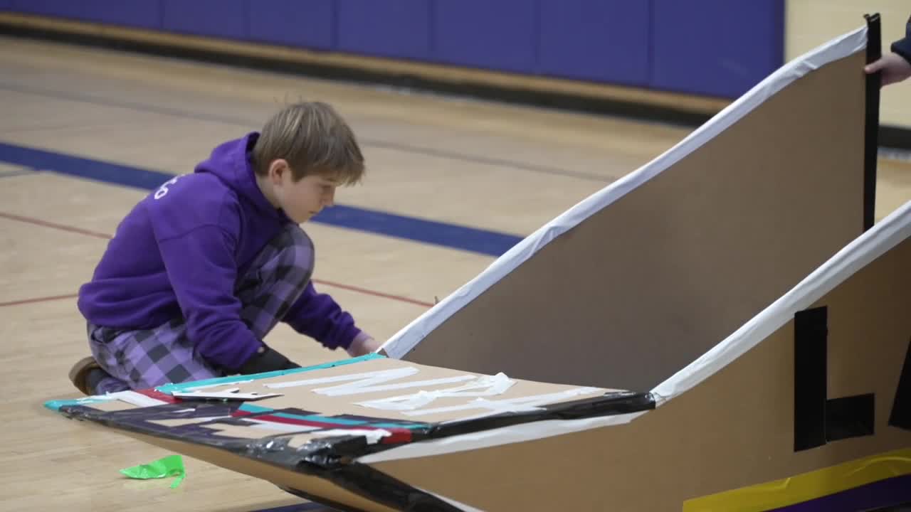 Families prep for cardboard sled races despite expected frigid temperatures