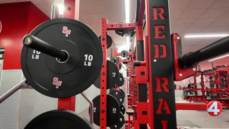 St. Francis High School debuts new fitness center