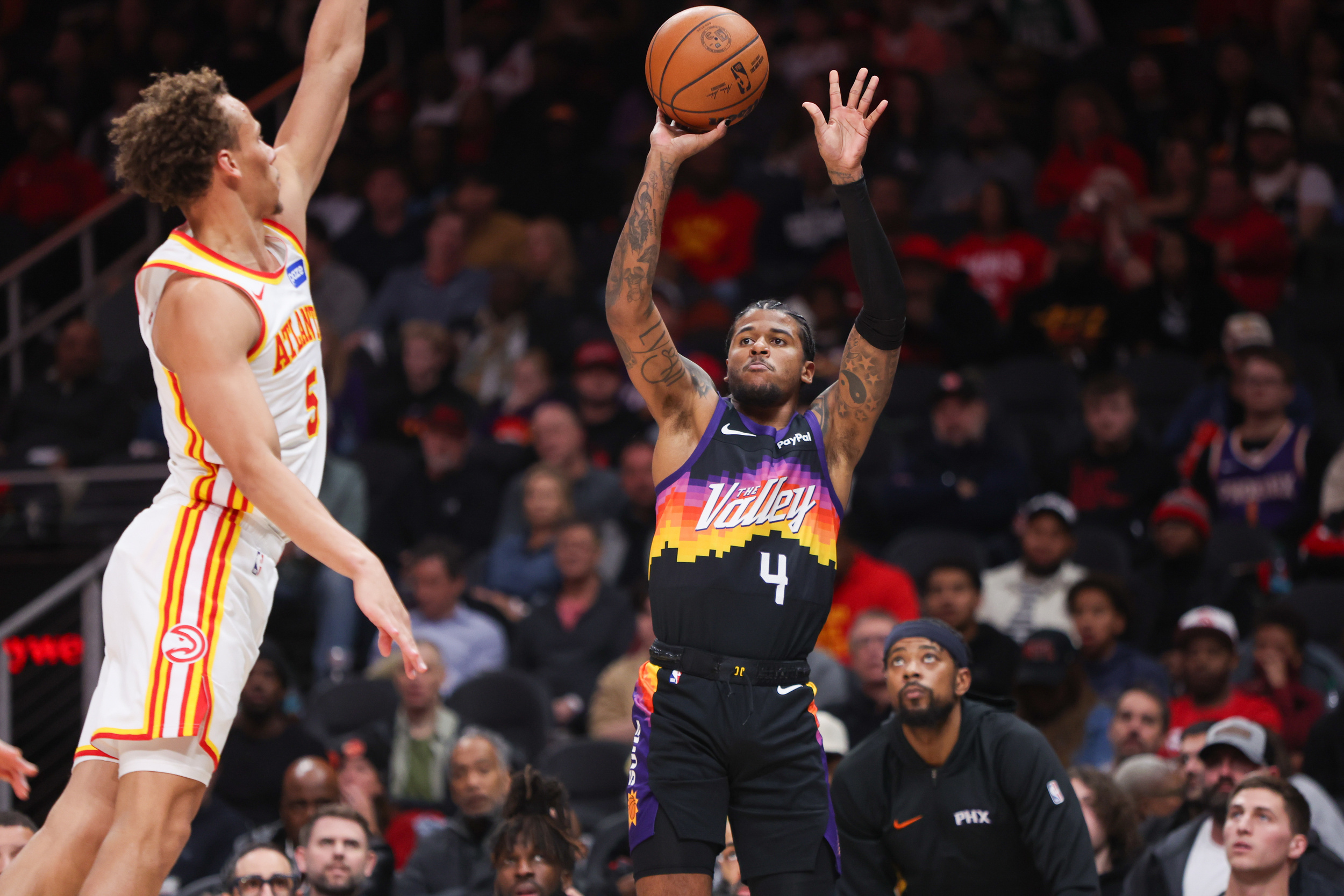 Suns’ Jalen Green exits Friday’s game with hamstring tightness