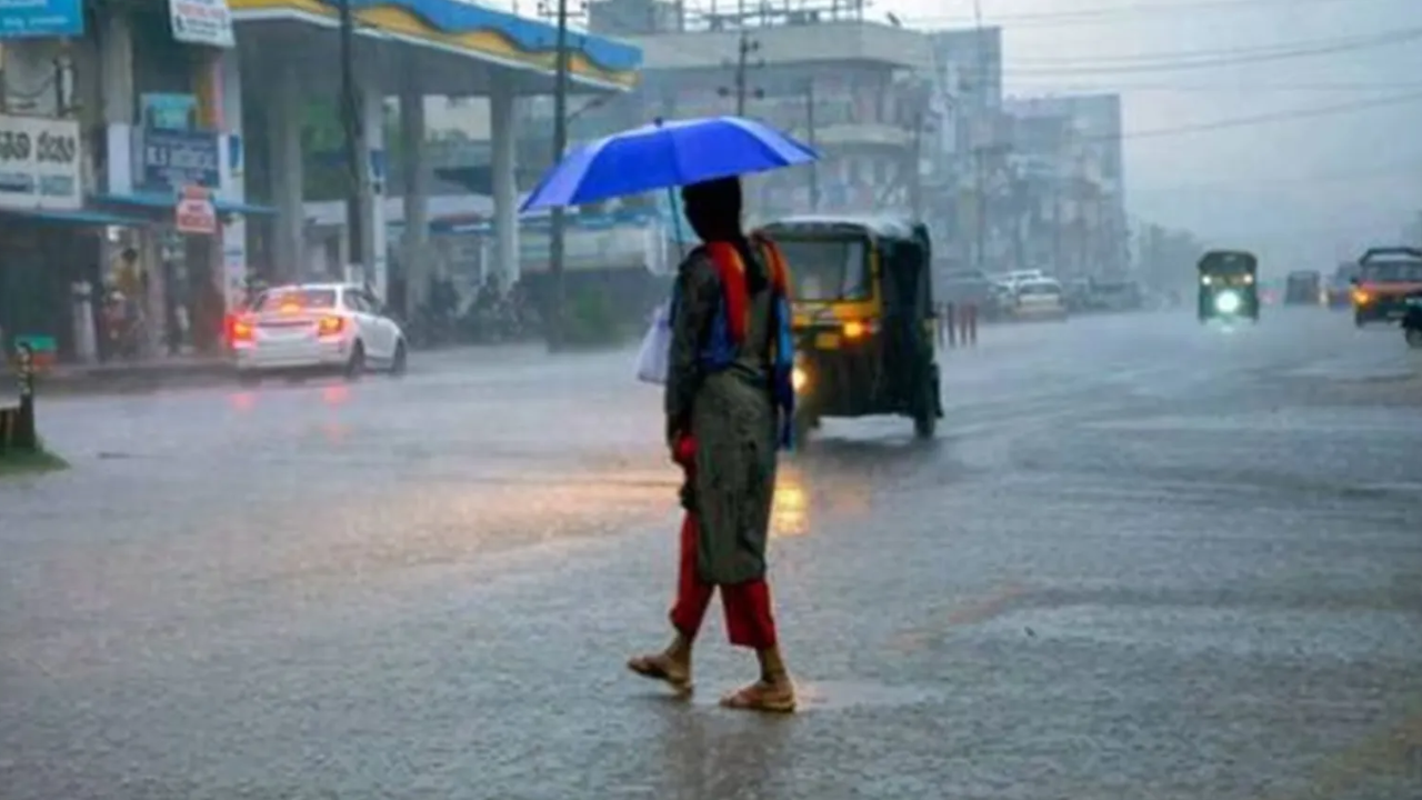 Bengaluru weather: Patchy rain, high humidity; AQI remains moderate