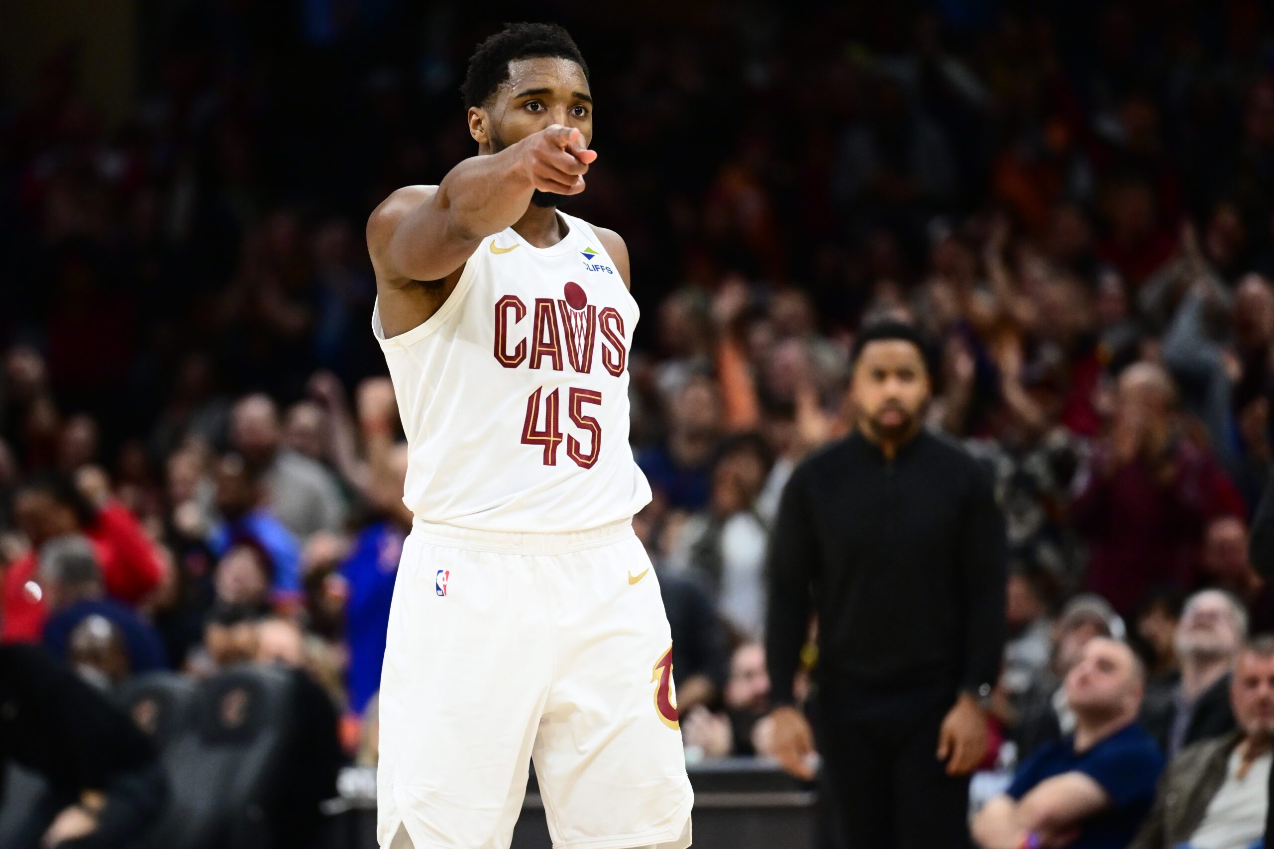 Cavaliers player ratings: Role players step up to take 3-2 series lead ...