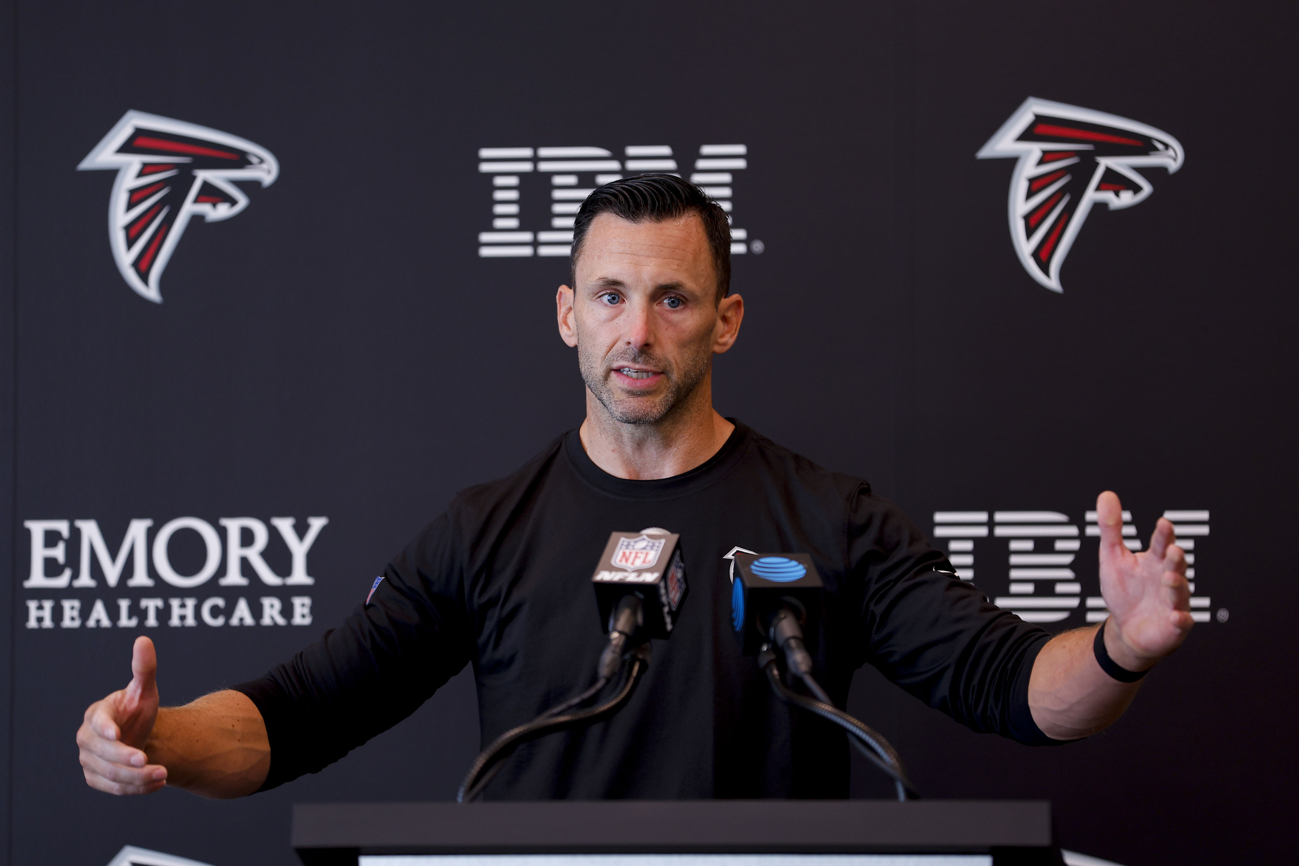 Dolphins hire Kyle Smith as new assistant general manager