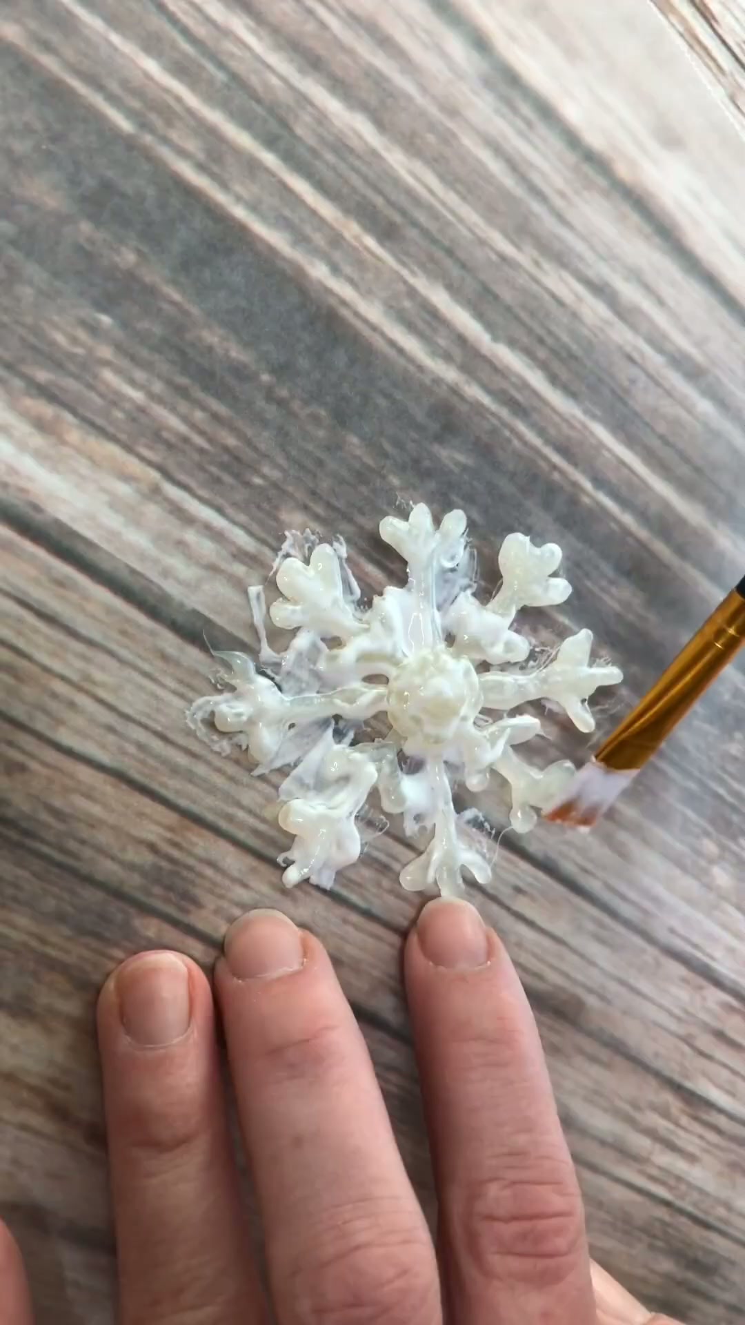 Put cooking spray & hot glue on wax paper ️😱