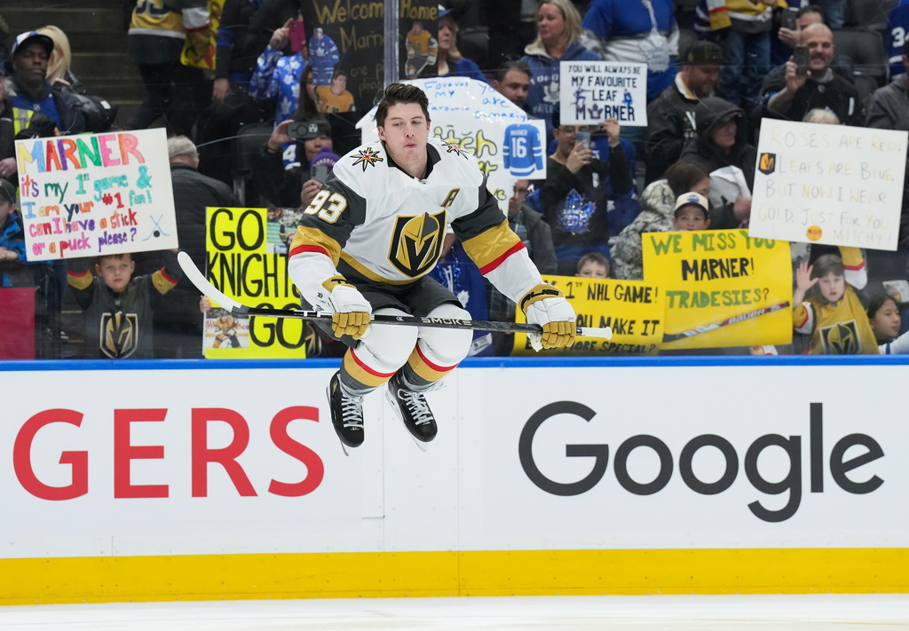 Mitch Marner gets chilly and loud reception in his Toronto return with ...