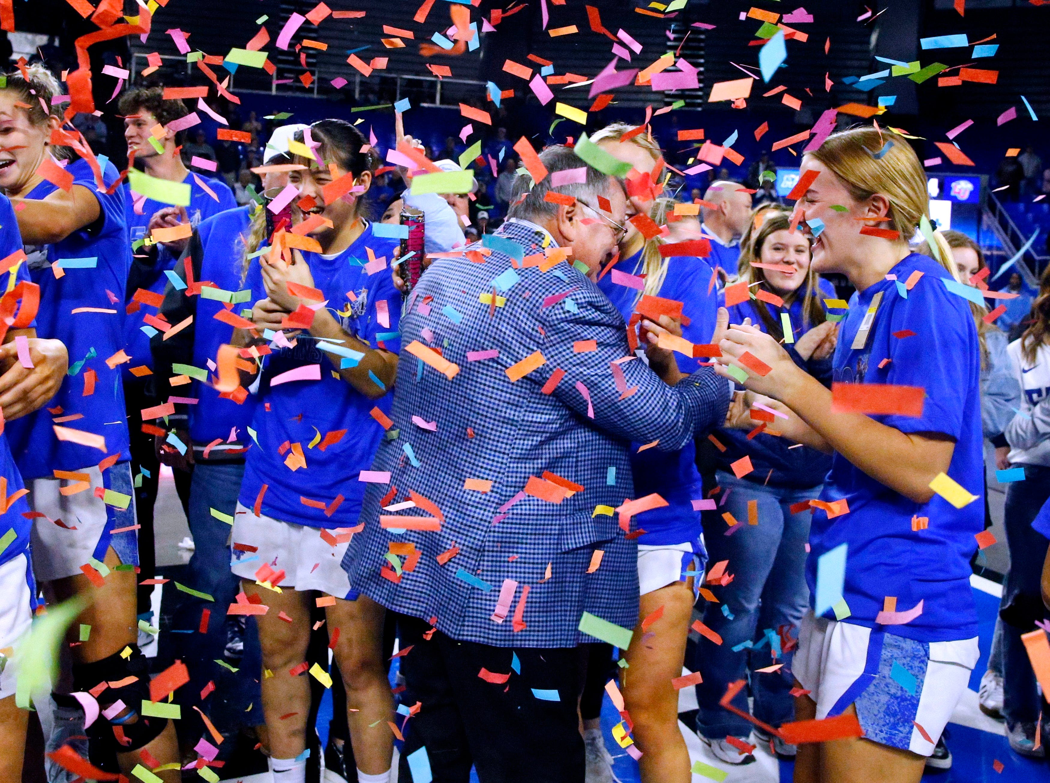 Rick Insell reflects on career after 500th win with MTSU women's basketball