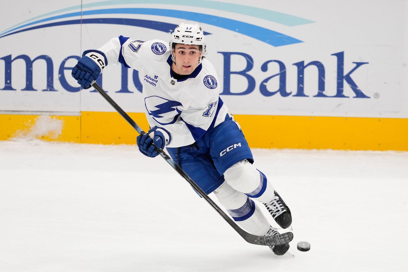 James met fin au débat en tirs de barrage et le Lightning bat les ...