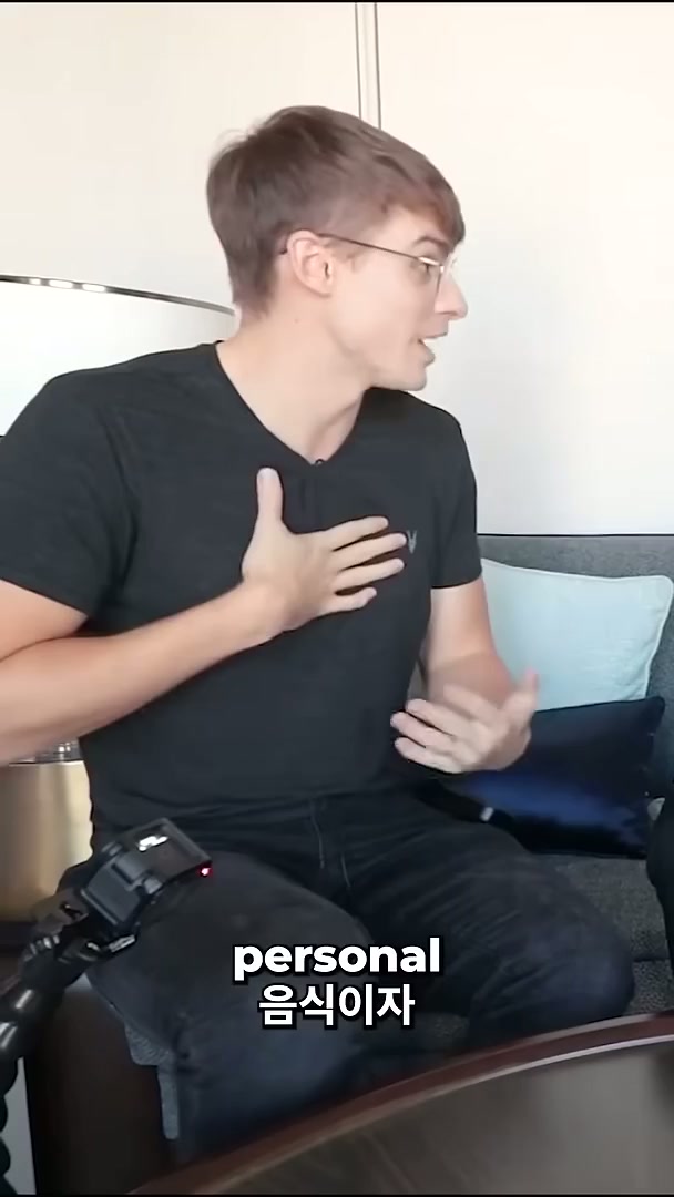 Kingsman actors take on Korean fried chicken