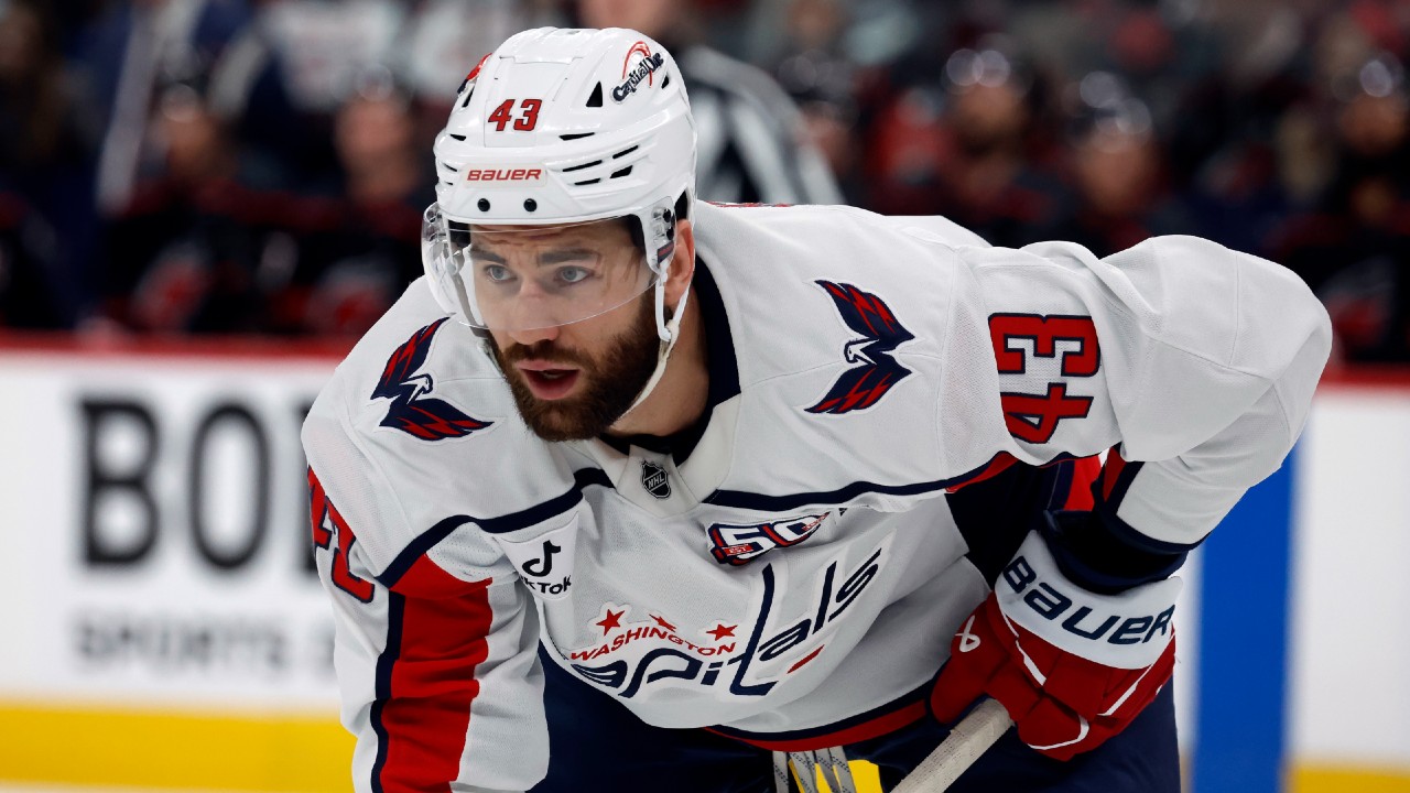 Unicorn Tom Wilson does it all as Capitals beat Flames