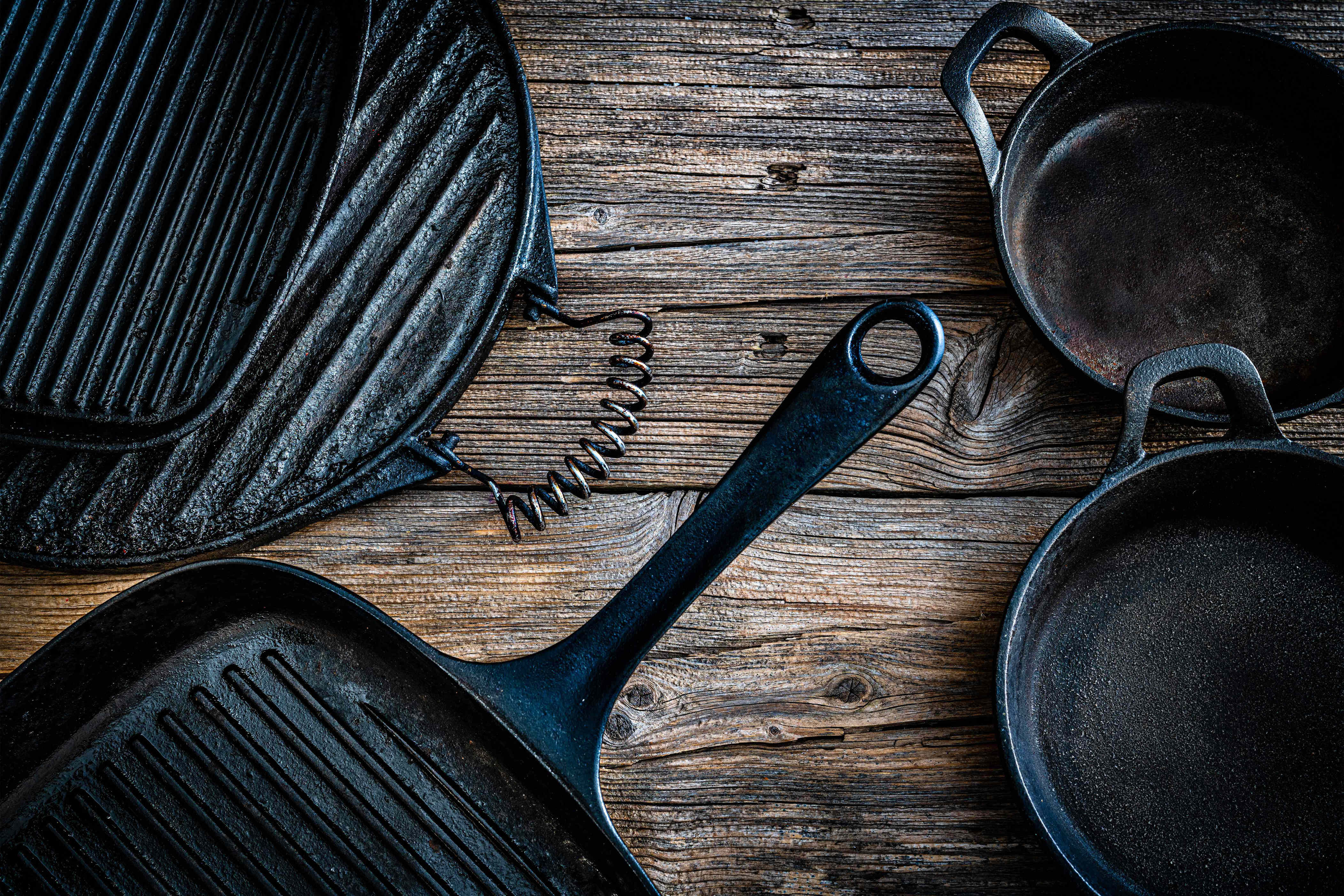 The Lodge cast iron cleaning tool that shoppers 'can't live without' is ...