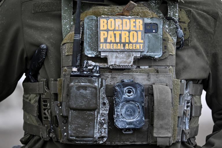 Many ICE and Border Patrol officers still don’t wear body cameras
