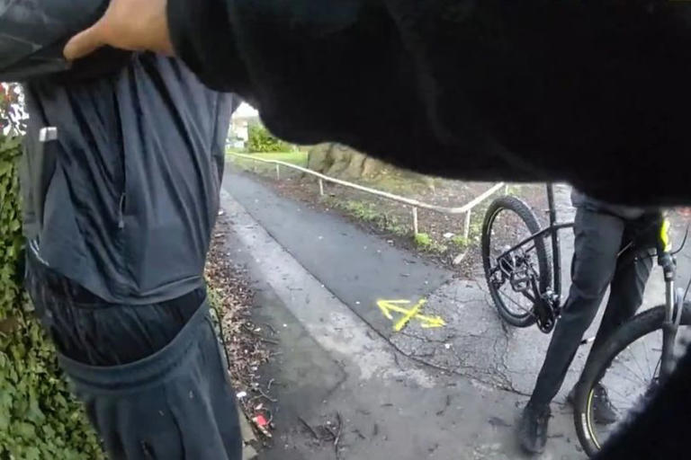 Man with 'large kitchen knife tucked into pants' arrested