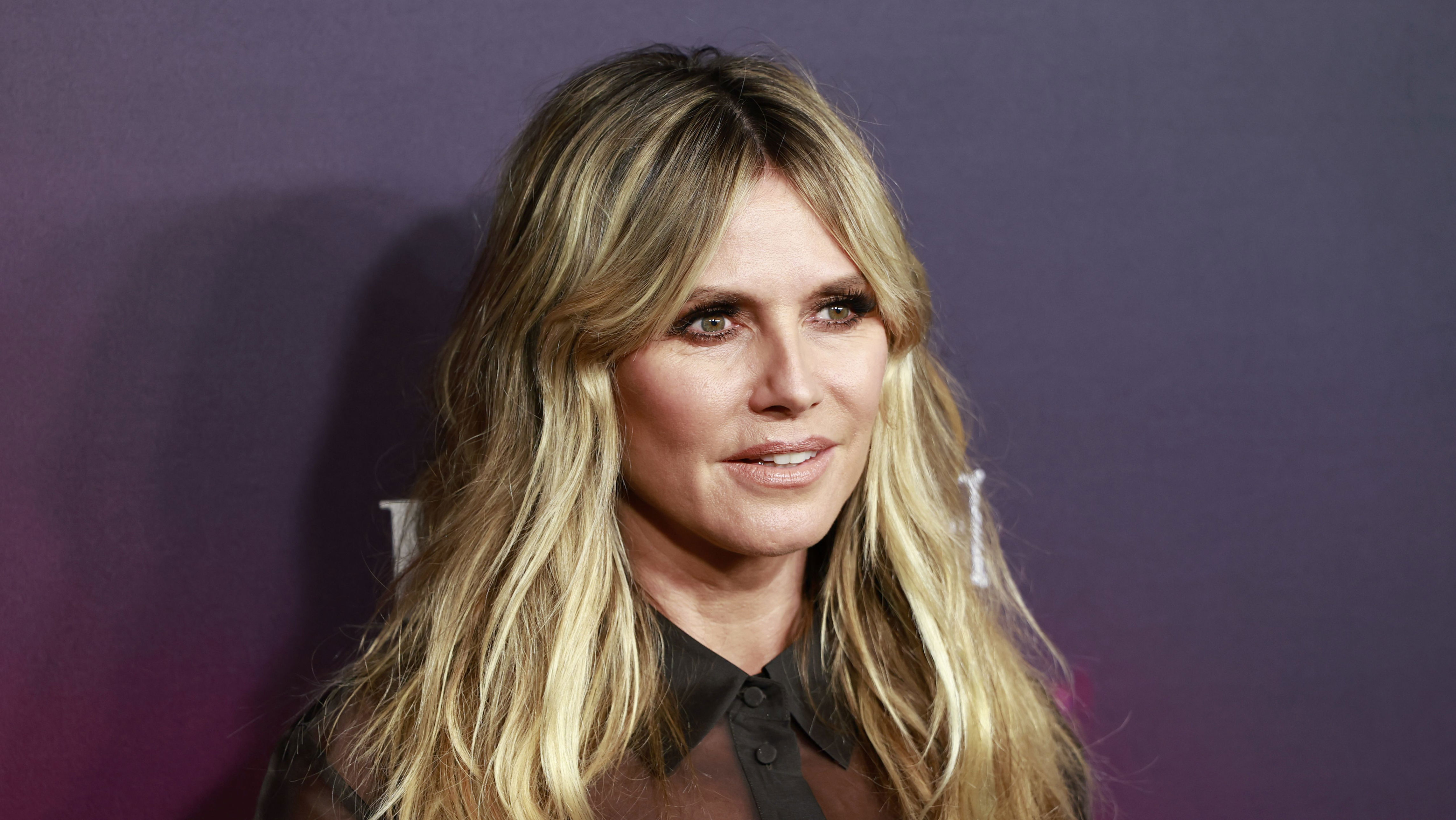 Heidi Klum se atreve con un atuendo transparente: Fotos