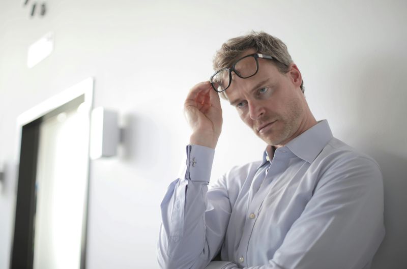 12 social situations that often irritate highly intelligent people