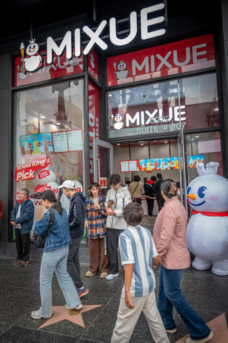 China's boba behemoth lands in Hollywood