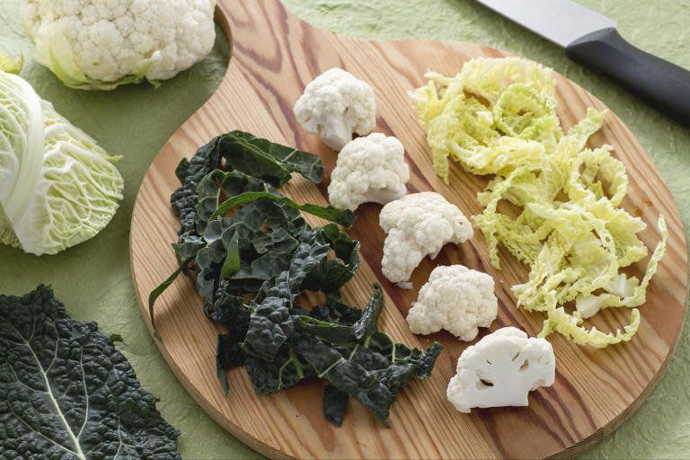 How to clean cabbage and cauliflower