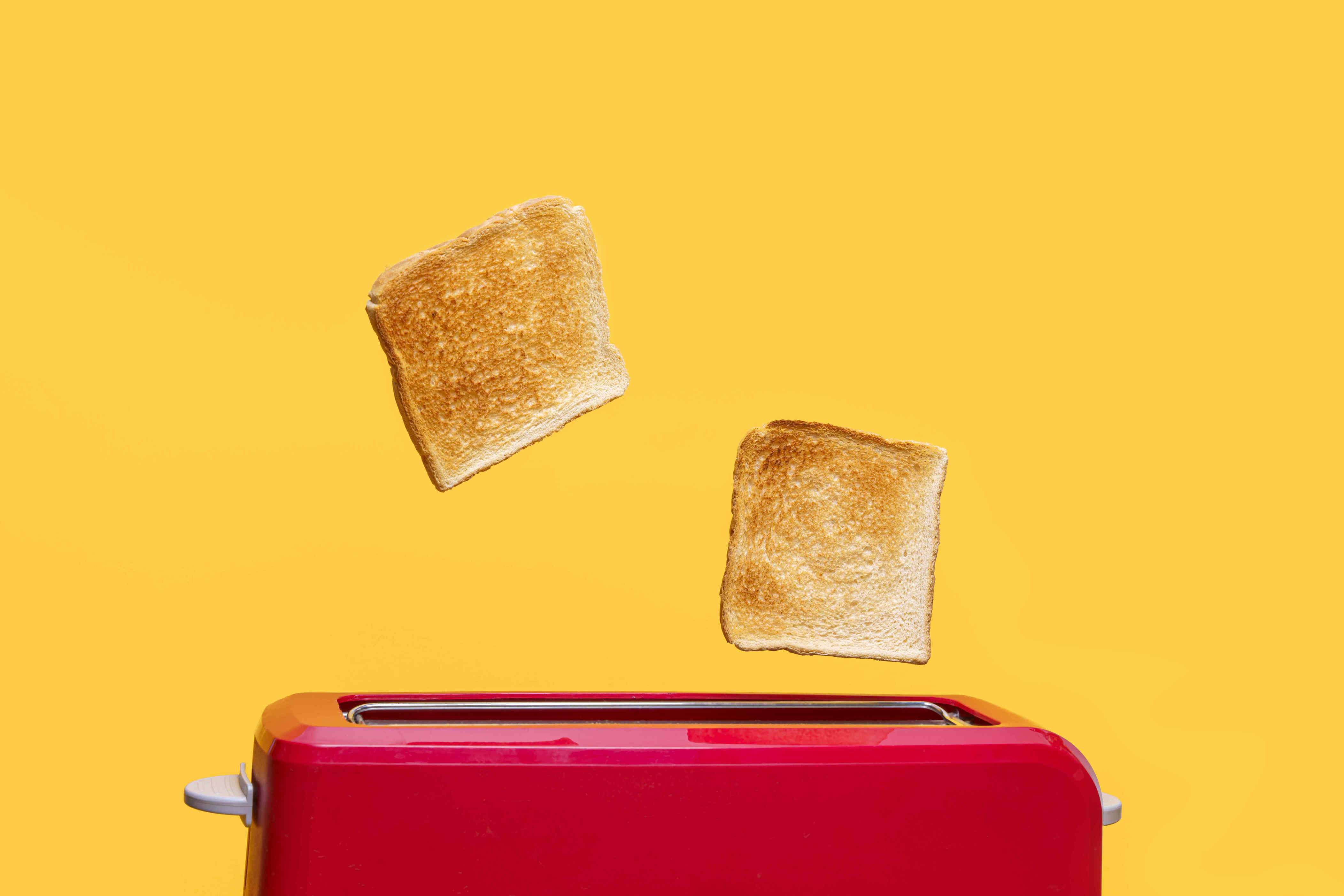 Do these 3 things before noon to feel more energized all day, according ...