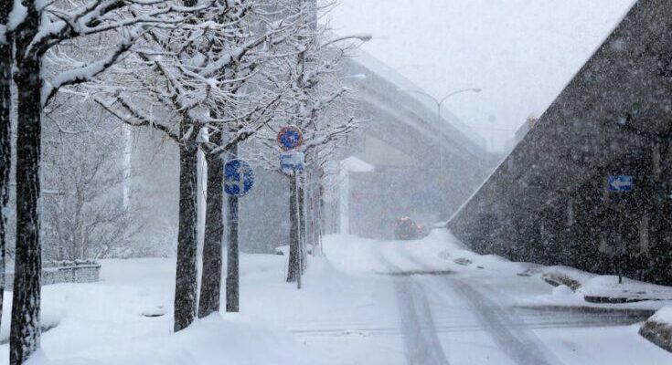 Snowstorm looms: State warns of dangerous travel, sweeping highway bans