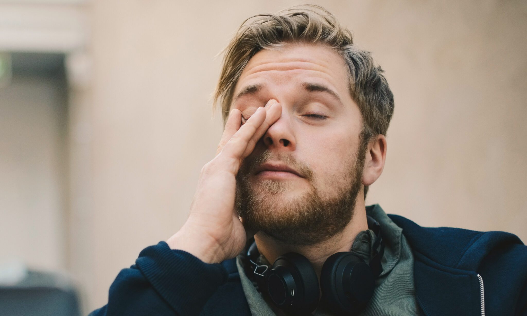 Is poor sleep increasing your risk of a running injury? Surprising new ...