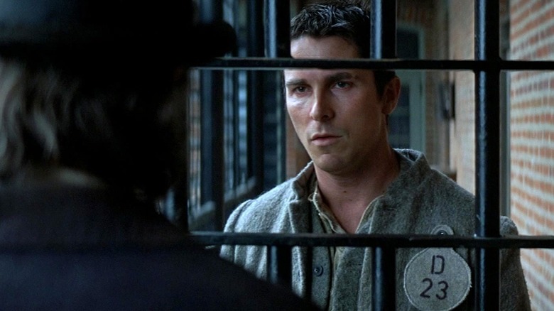 Small details that explain confusing movie endings
