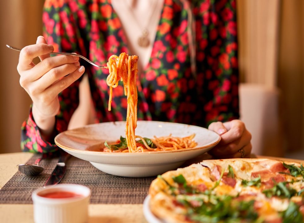 6 chain restaurants serving family-size pasta meals