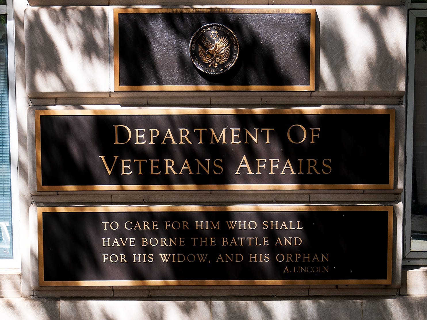 Lawmakers say veterans are paying the price after Department of ...