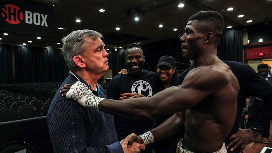 Teddy Atlas calls for weight cutting changes after scary UFC 324 incident