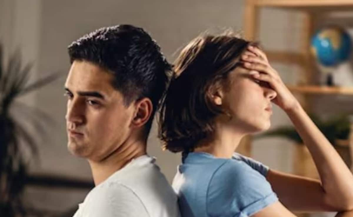 What is narcissism, the word dominating dating conversations