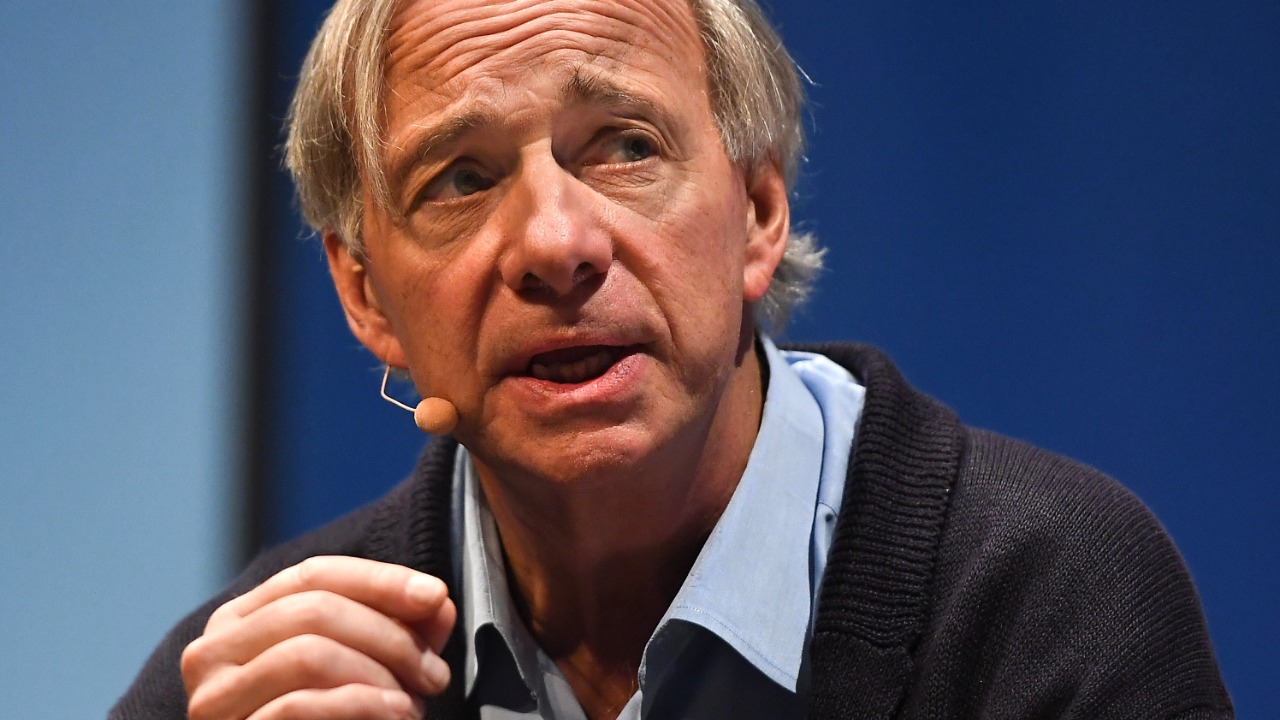 Ray Dalio warns of a powerful global shift away from US assets