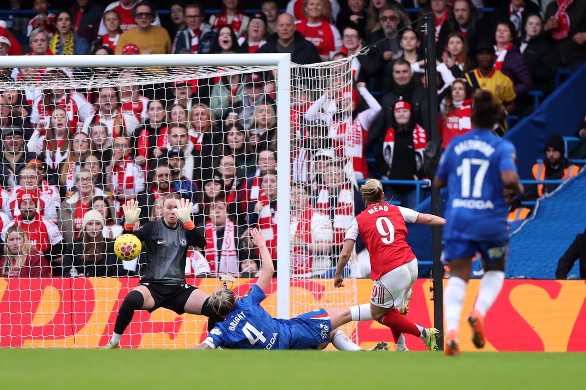 Chelsea WSL title hopes dashed as Mead inspires Arsenal to huge win