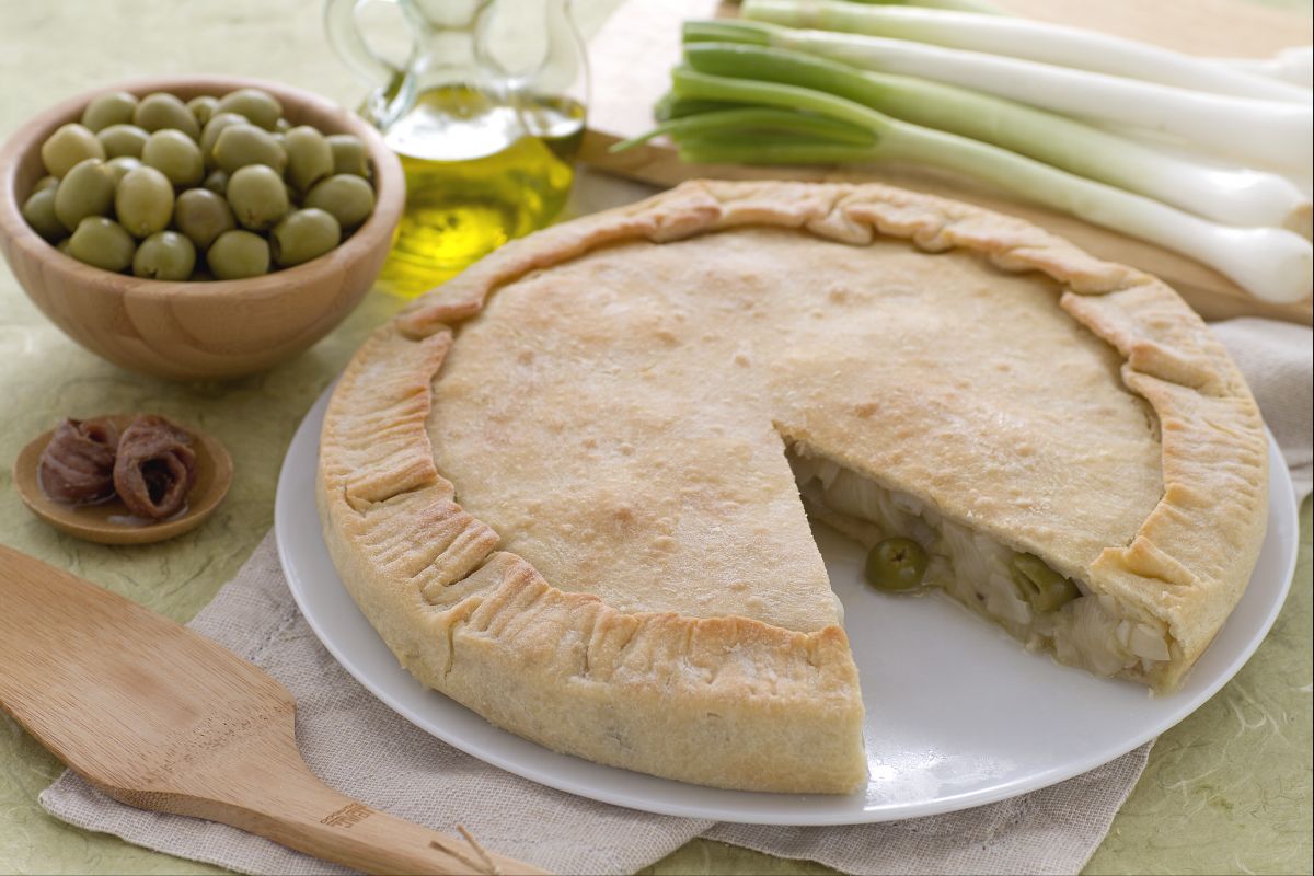 Calzone with spring onions