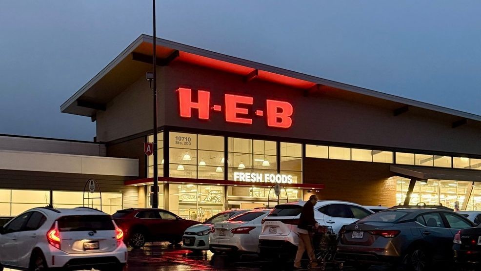 H-E-B announces adjusted hours for Central Texas stores ahead of winter ...