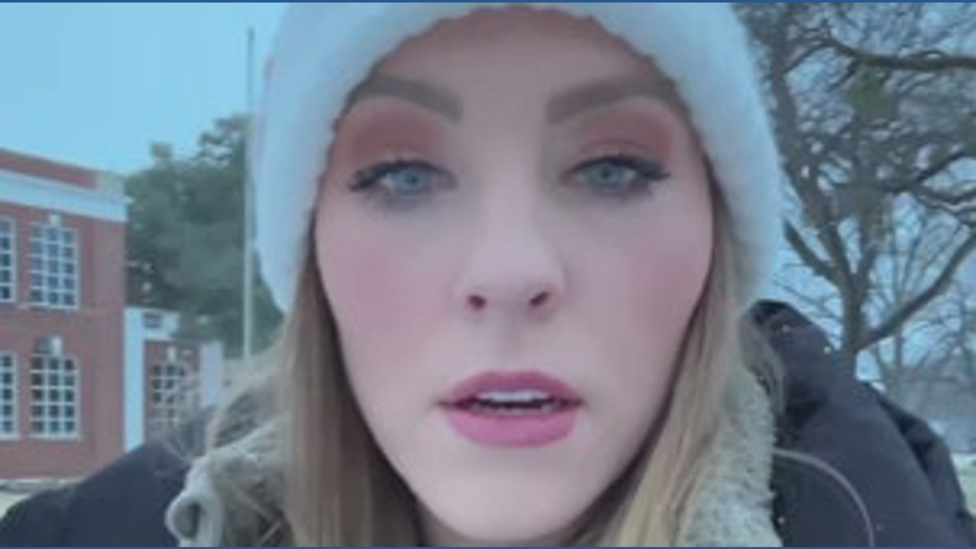 Sleet coming down in Fort Worth