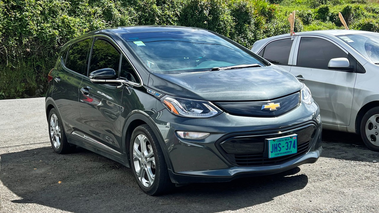 GM revives the Chevy Bolt EV then quietly hands its factory back to gas ...