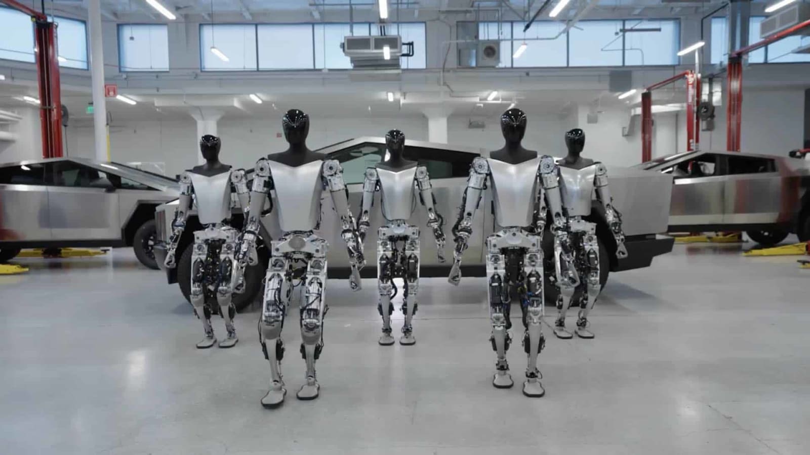 Elon Musk affirme que Tesla commercialisera des robots humanoïdes dès l ...