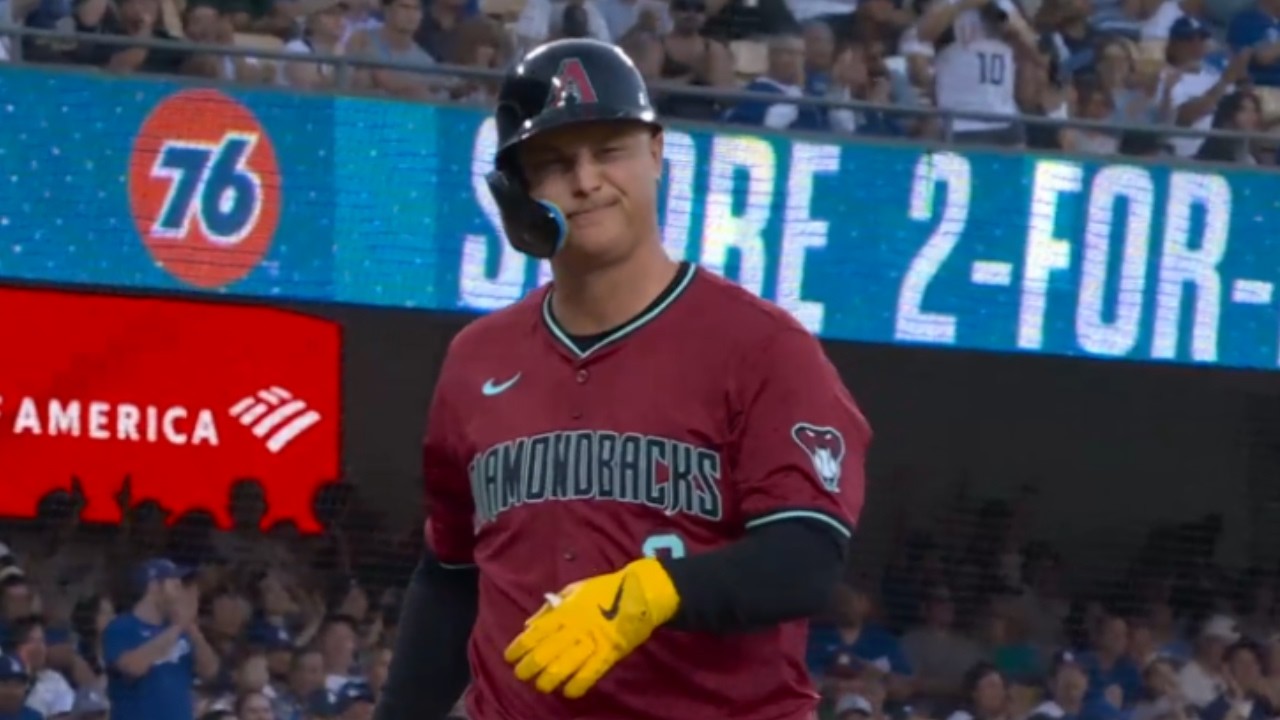 This is the funkiest pitching delivery in MLB today, and it's truly ...