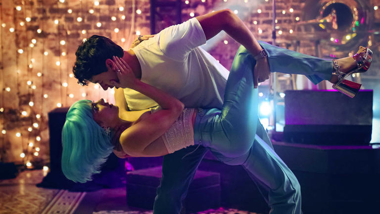 Why Netflix's People We Meet on Vacation adaptation deserves its ...