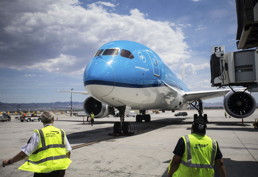Flygbolag ställer in Dubai-flygningar