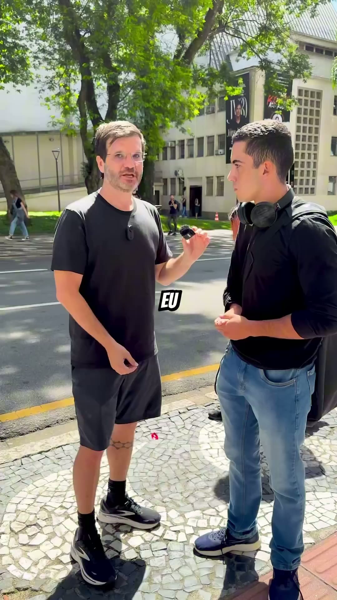 Valendo R$1.000,00: Me convença de que a pena empreender! *publi