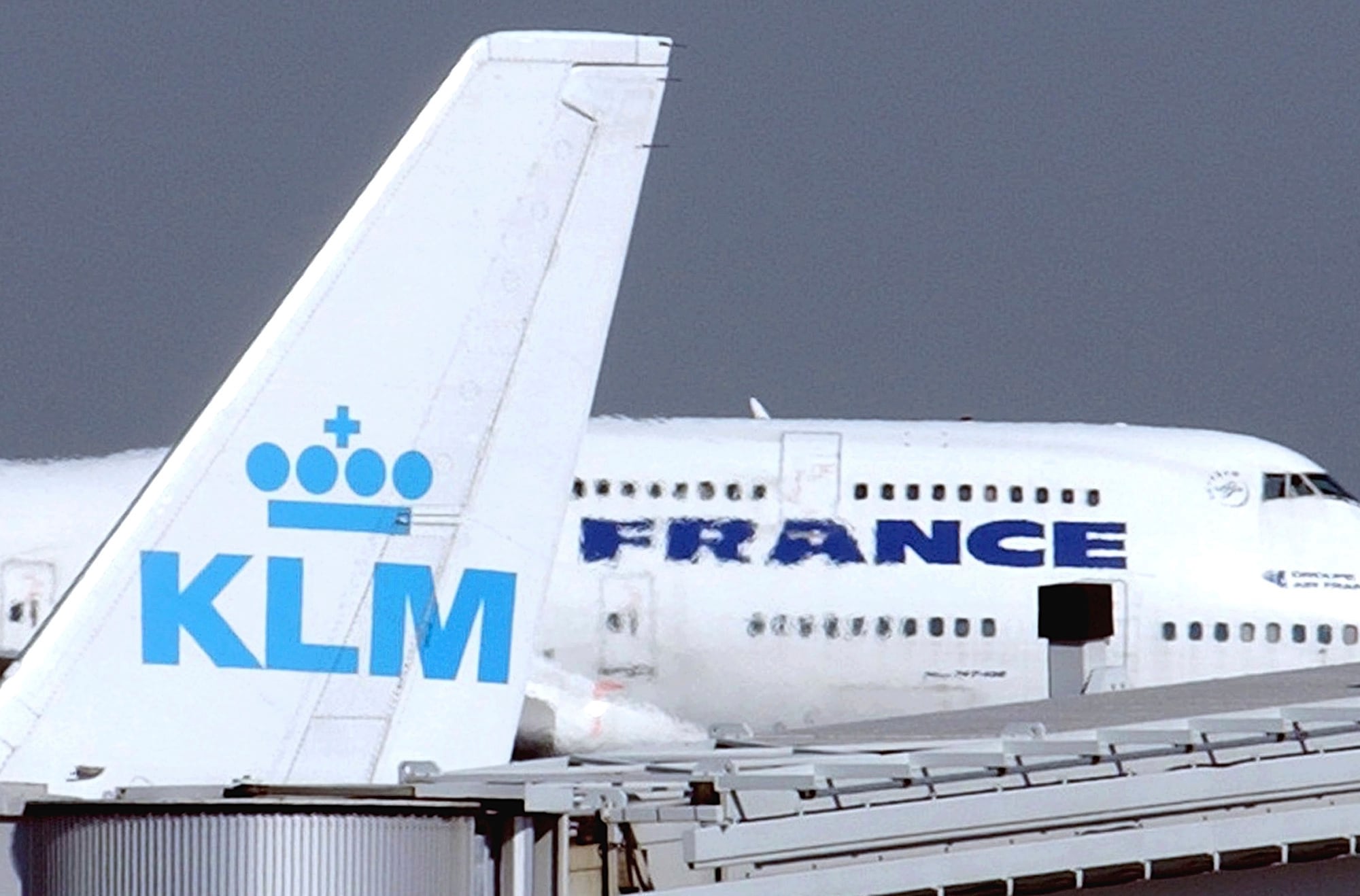 Air France and KLM join airlines suspending Middle East flights amid US ...