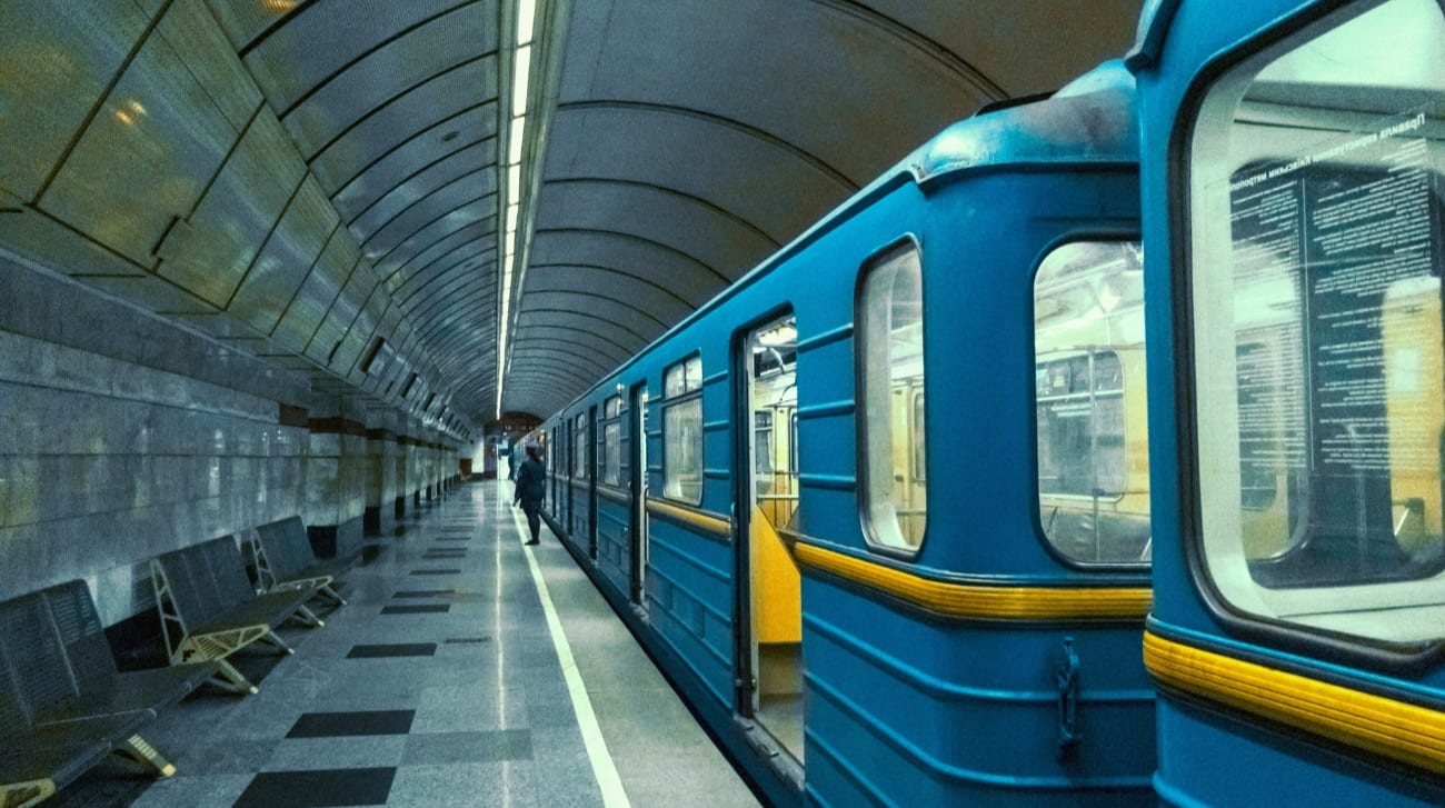Kyiv metro green and red lines operate on limited schedule after ...