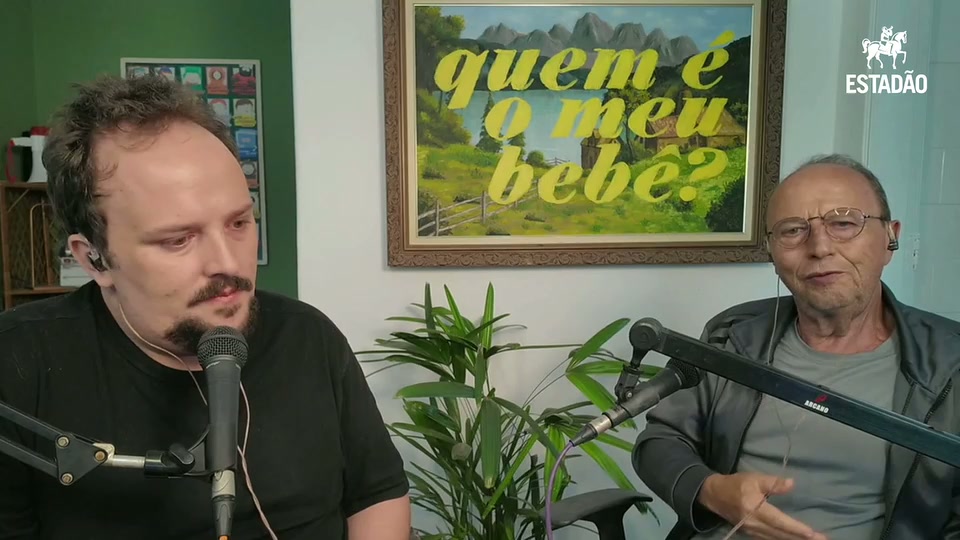 Pai e filho tratam demência com humor em show de stand-up