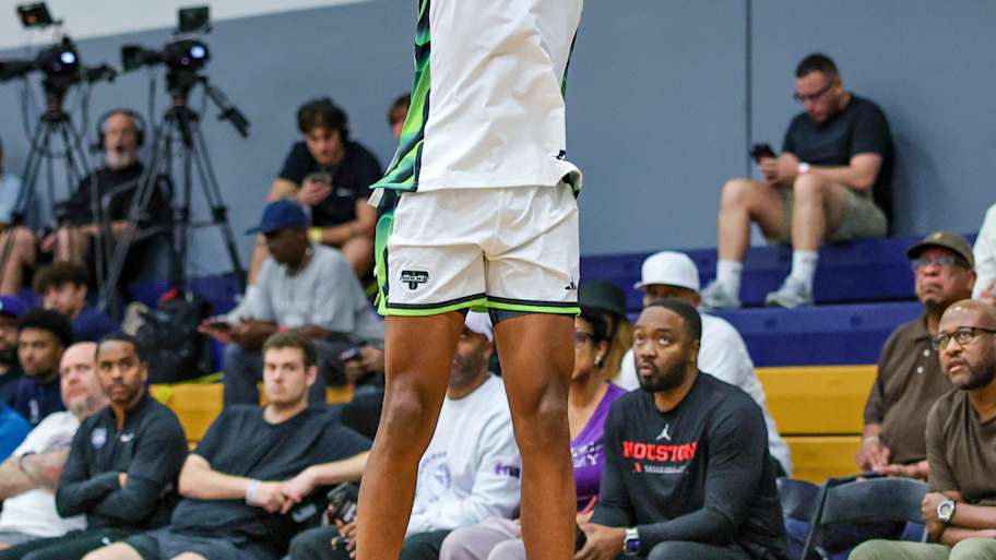 Top 10 national recruits Caleb Holt, Bruce Branch III, Christian ...