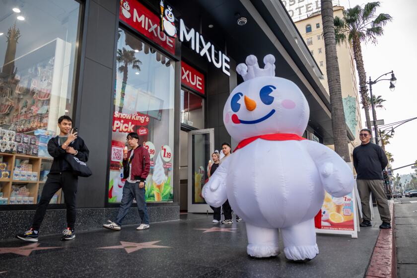 China's boba behemoth lands in Hollywood