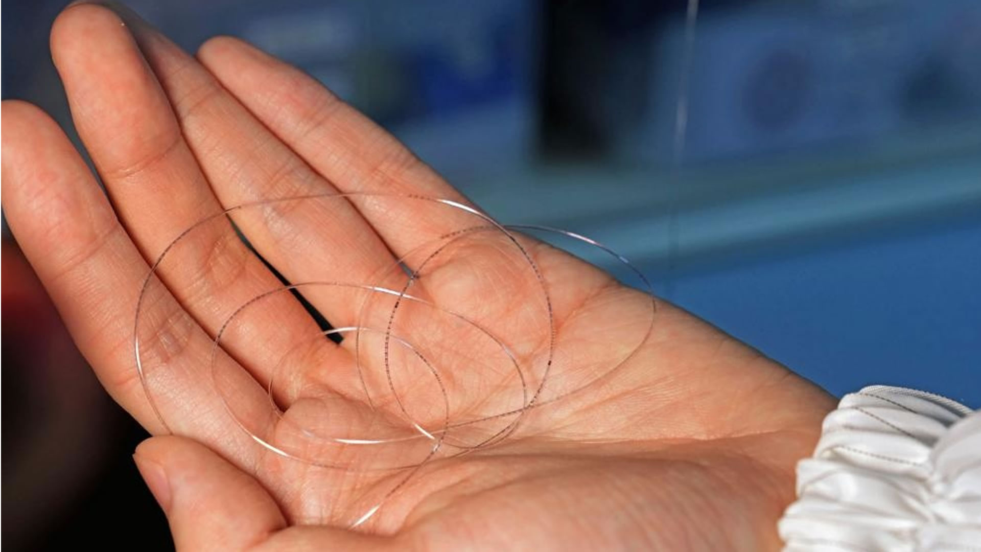 China’s new flexible fibre chip can survive being run over by a 15.6 ...