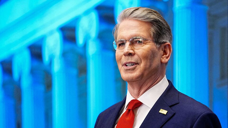 Will US roll back 25% tariffs on India over Russian oil purchase? Scott ...